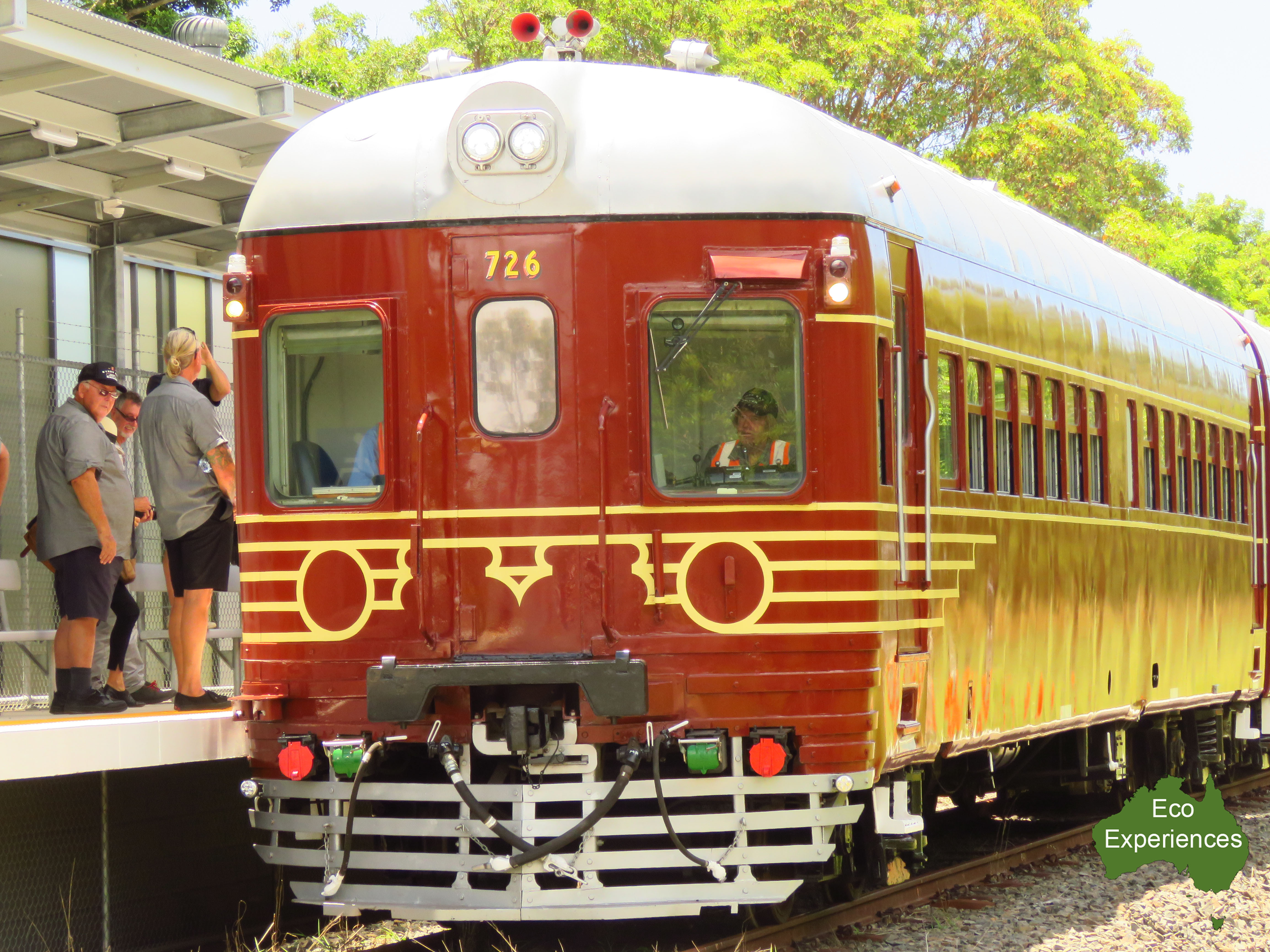 World’s First Solar Train – 100% Nature Nerd